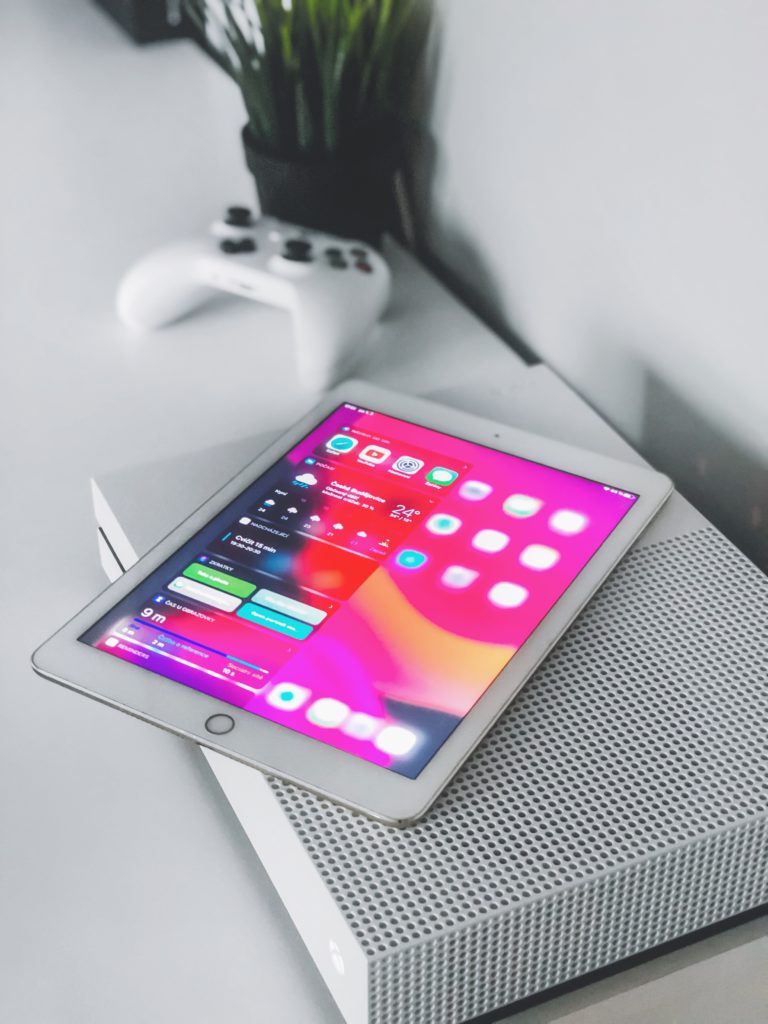 Guide To Getting The Best Office Tablet in 2021 - Welp Magazine