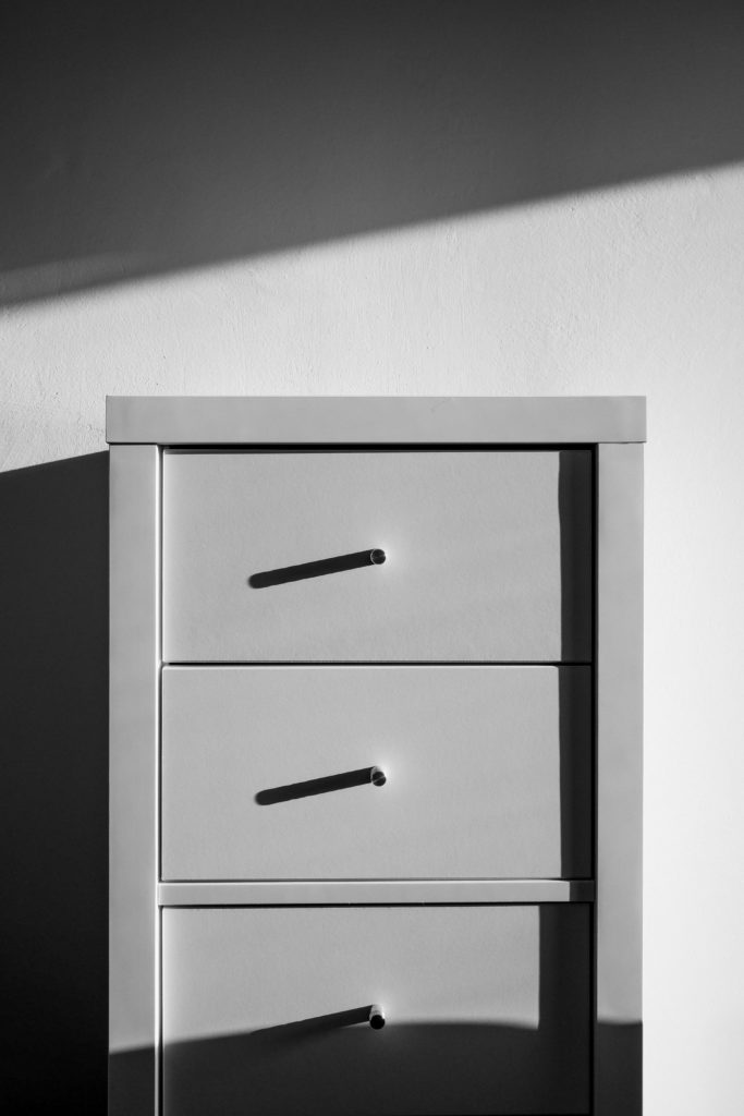 Guide To Getting The Best Vertical Office Storage - Welp Magazine