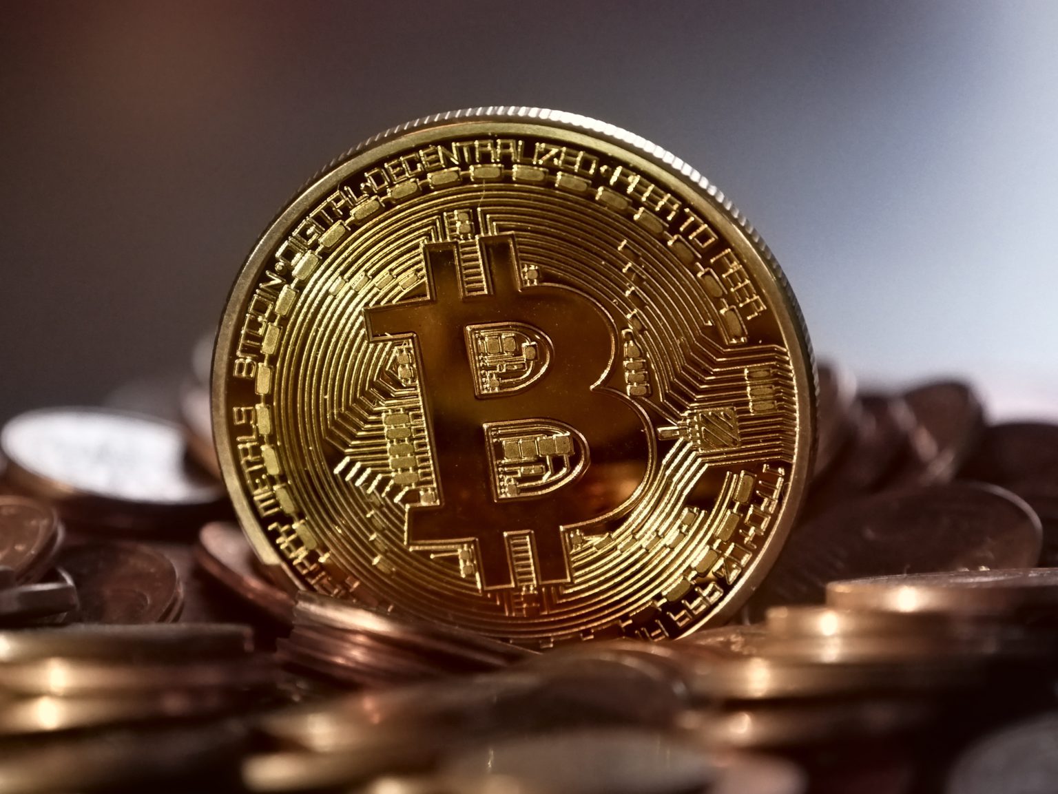 How Cryptocurrencies and Financial Technology are Transforming the ...