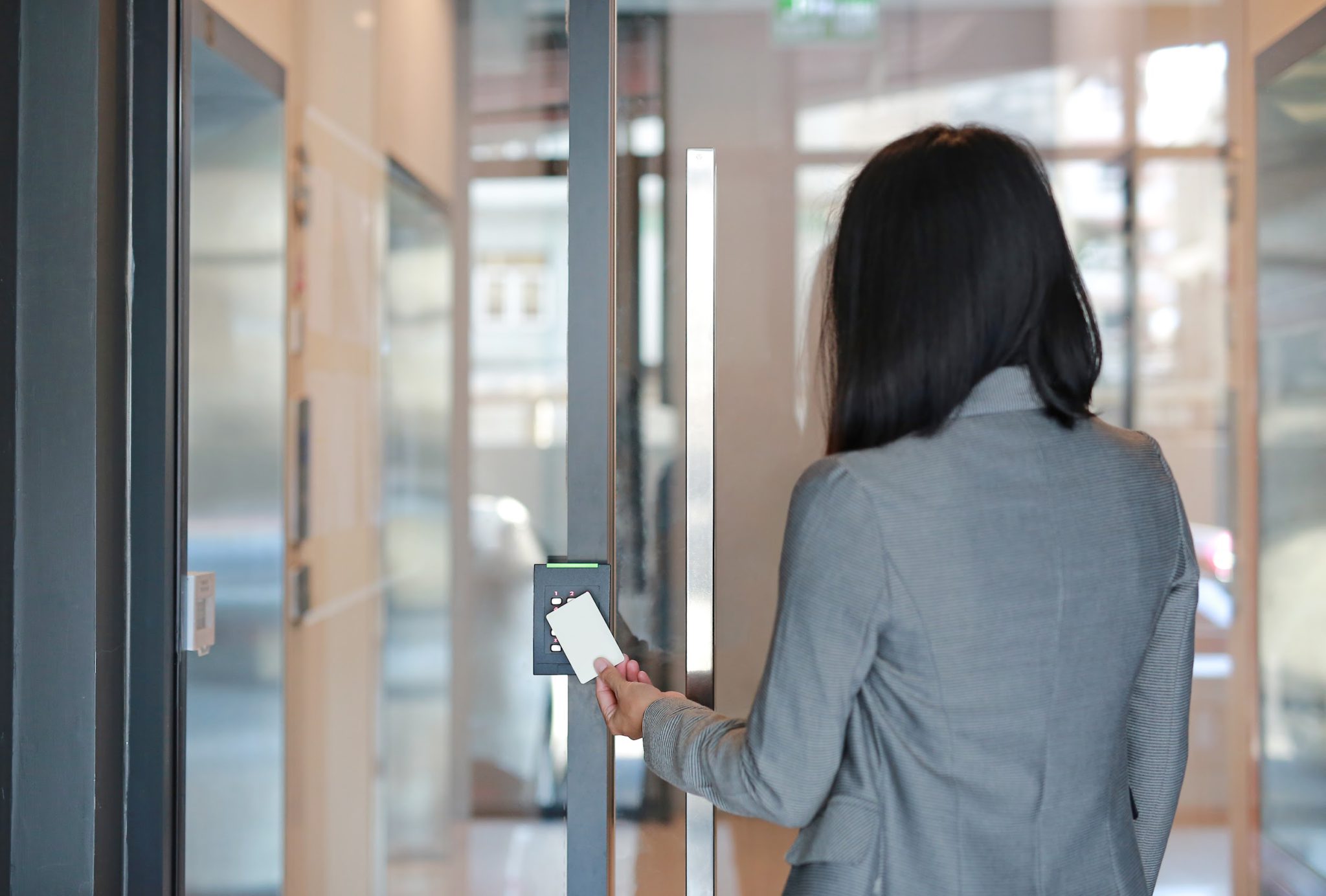 Improving Office Security: Exploring High-Tech Locks And Entry Systems ...